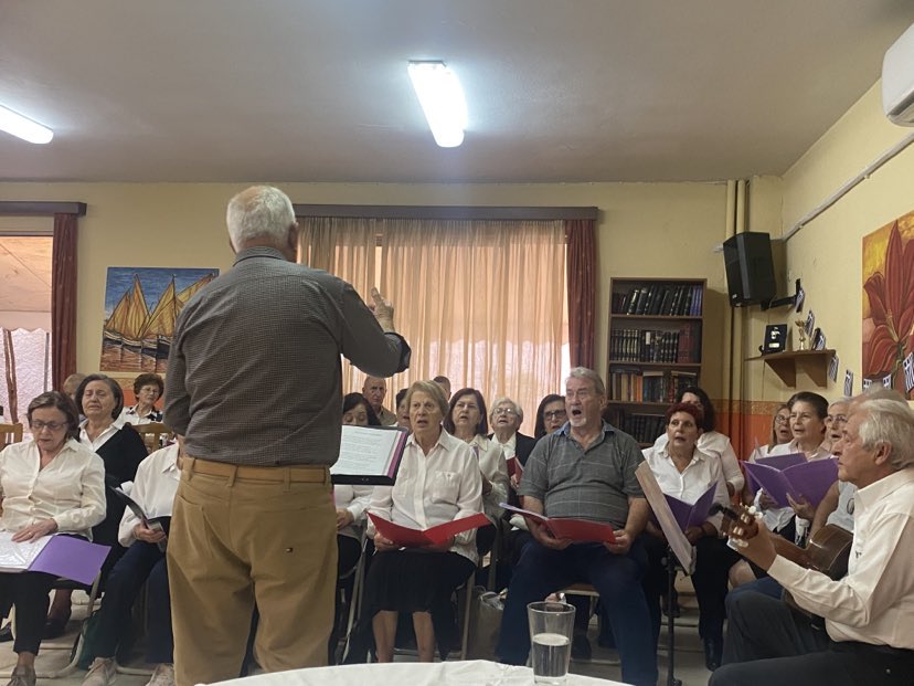 Τα ΚΑΠΗ του Δήμου Ζωγράφου γιόρτασαν την επέτειο του «ΟΧΙ» - Δήμος Ζωγράφου