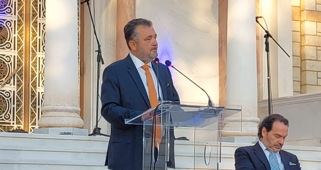 To μήνυμα του Δημάρχου Ζωγράφου για την 50η επέτειο από την εξέγερση ...