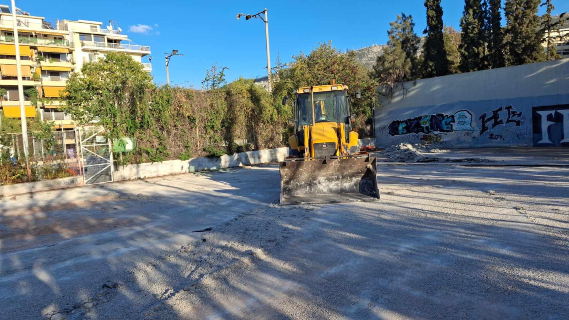 Ξεκίνησαν οι εργασίες για την ανακατασκευή και επισκευή των γηπέδων στο ...